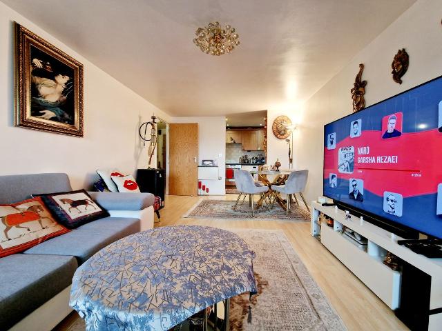 Broadway, West Ealing W13, 1 bed flat to rent, £1,735 pcm | PrimeLocation