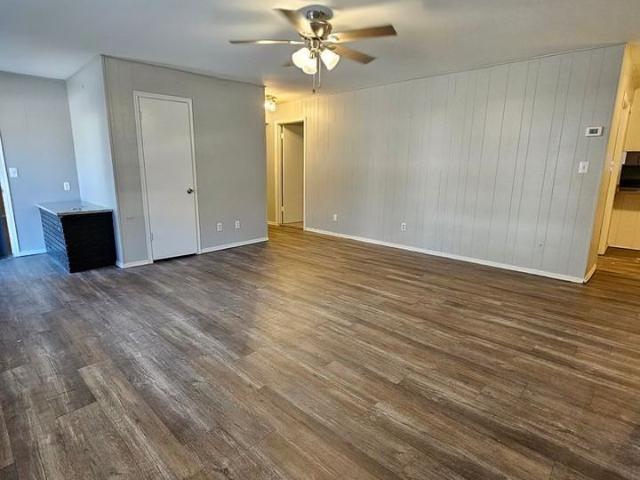 Broadway Apartments in Rose District 3 Bedroom Apartment for Rent at 505 W Broadway Ave, Broken Arrow, OK 74012