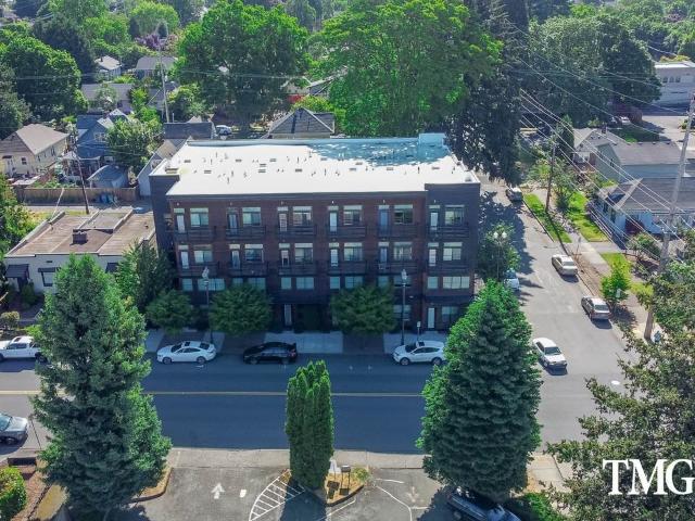Broadway Apartments Studio Apartment for Rent at 1901 Broadway St, Vancouver, WA 98663 Arnada