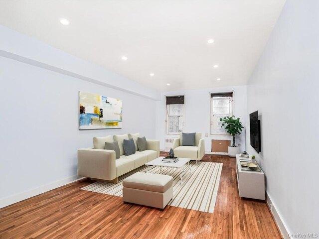 Broadway Apt E, Bronx, Property For Sale