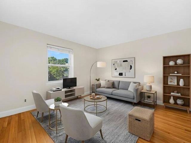 Broadway Apt La, Cambridge, Condo For Sale