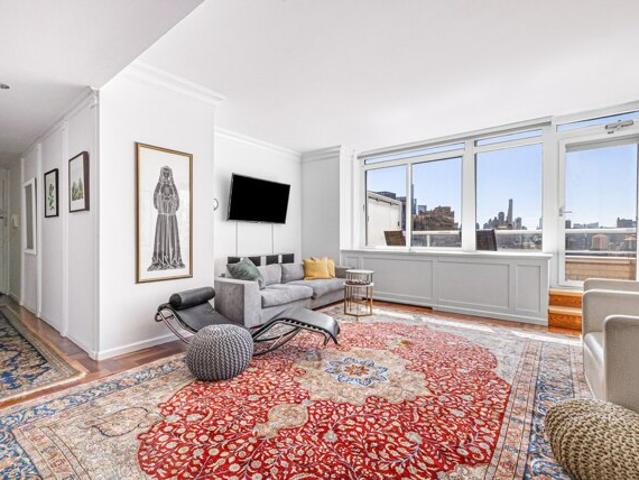 Broadway Apt,manhattan, Condo For Sale