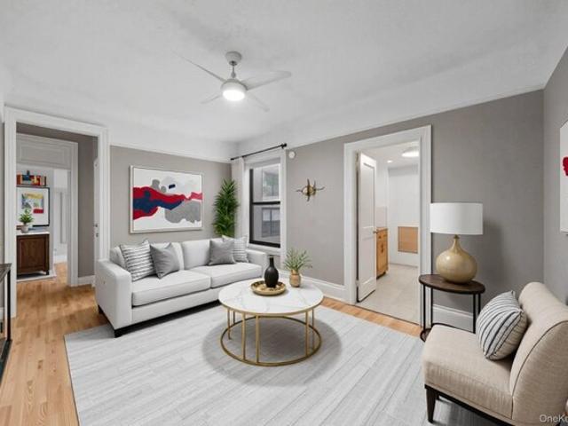 Broadway Apt,new York, Property For Sale