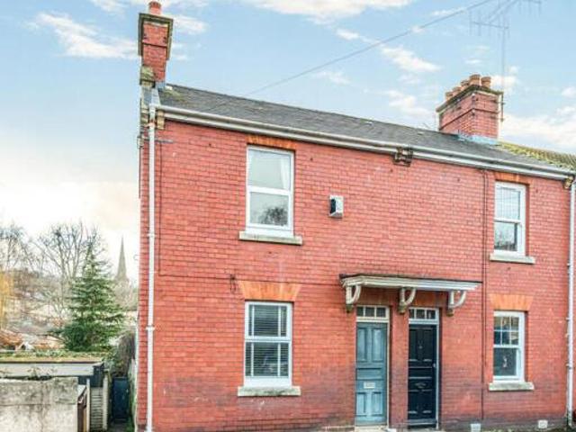 Broadway, Bath, 2 Bedroom End