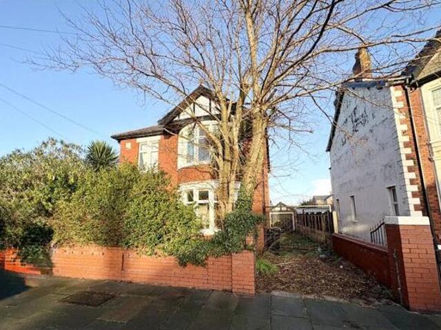 Broadway, Blackpool, 4 Bedroom Detached