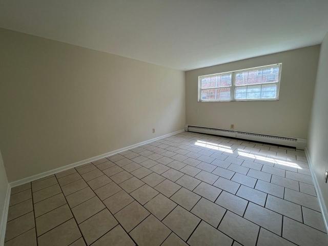 Broadway Court Apartments 1 Bedroom Apartment for Rent at 940 E North Broadway St, Columbus, OH 43224 North Linden