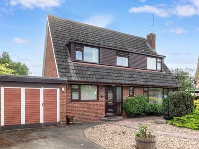 Broadway Close, Fladbury, 4 Bedroom House