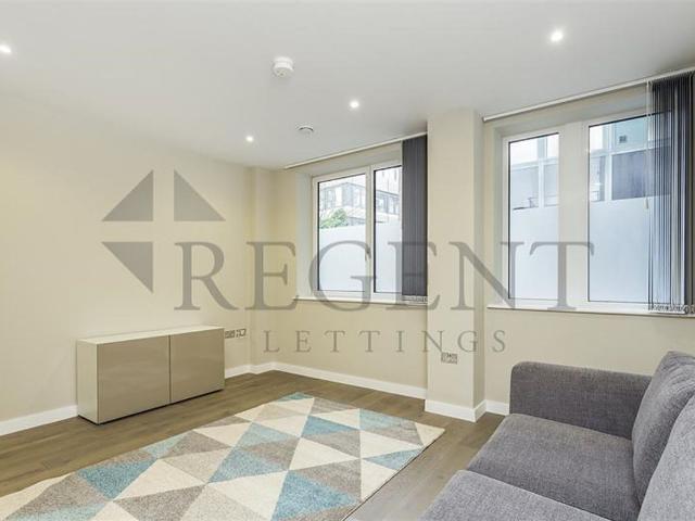 Broadway House, 3 High Street BR1, 1 bed flat to rent, £1,625 pcm | PrimeLocation