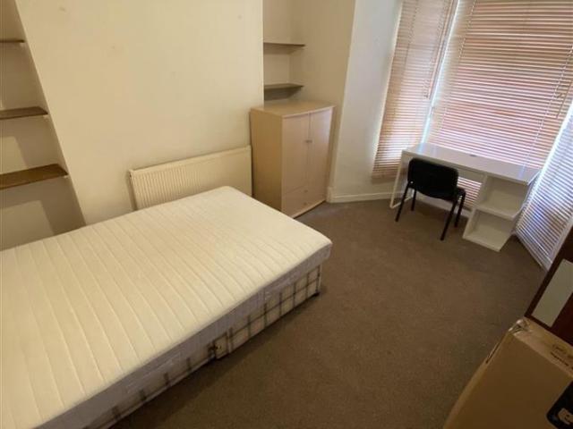 Broadway, House Share, Ground Room CF37, Room to rent, £450 pcm | PrimeLocation