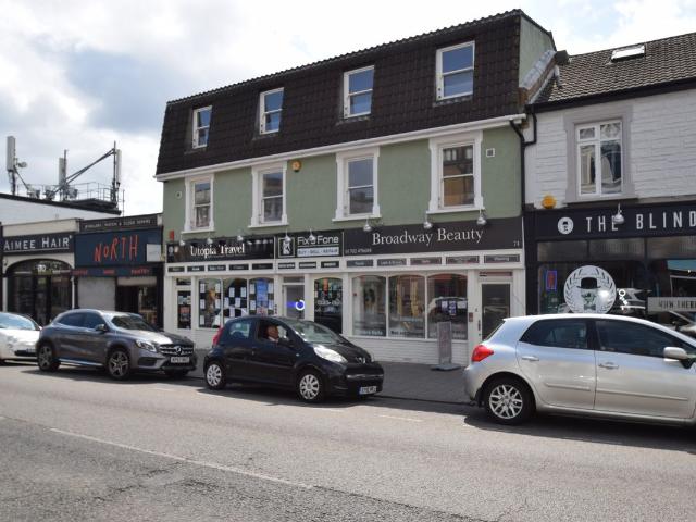 Broadway House SS9, 1 bed flat to rent, £1,250 pcm | PrimeLocation