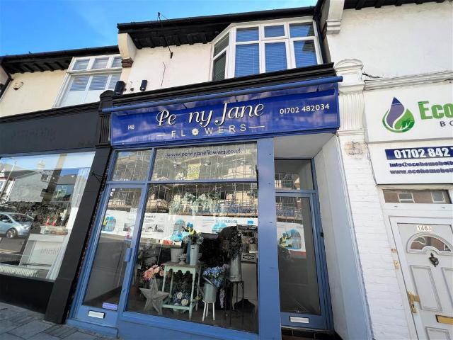 Broadway, Leigh On Sea 1 bed flat to rent £1,150 pcm £265 pw