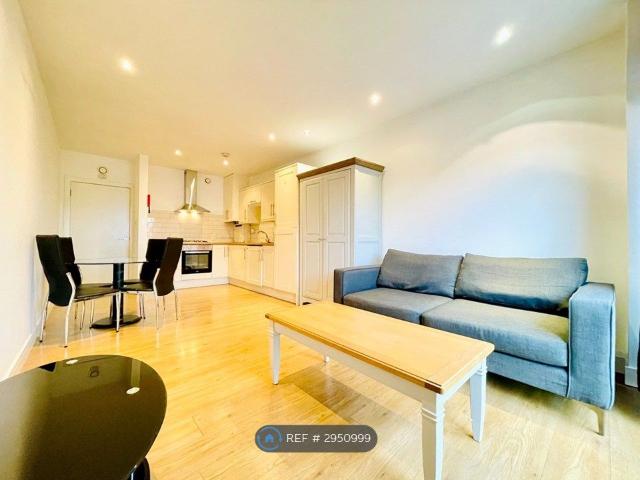 Broadway, London W13, 1 bed flat to rent, £1,900 pcm | PrimeLocation