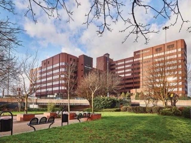 Broadway Residences, Broad Street, Birmingham B15, 1 bed flat to rent, £850 pcm | PrimeLocation