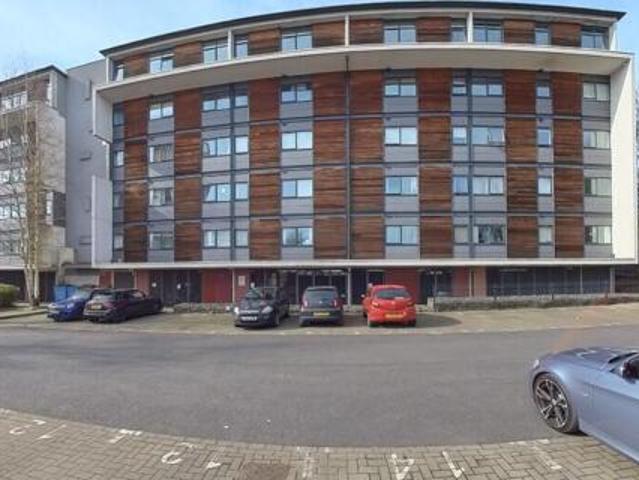 Broadway, Salford, 2 Bedroom Flat