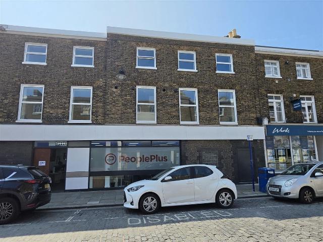 Broadway, Sheerness ME12, Studio to rent, £850 pcm | PrimeLocation