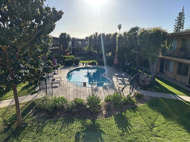 Broadway Square 1 Bedroom Apartment for Rent at 563 Broadway, El Cajon, CA 92021 El Cajon