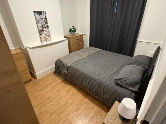 Brock Road, London E13, Room to rent, £700 pcm | PrimeLocation