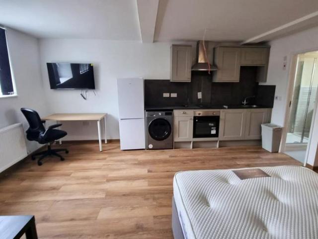 Brock Street, Lancaster LA1 1 bed private hall to rent £1,127 pcm £260 pw