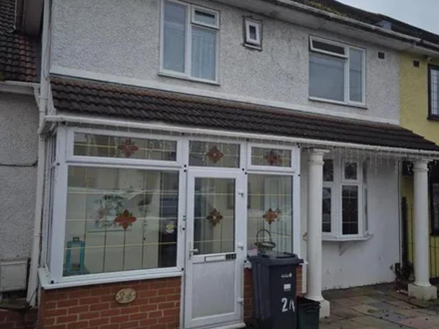 Brocket Way, London, IG7 4EH, United Kingdom | 4 bed duplex for rent #139621079 | Rentberry