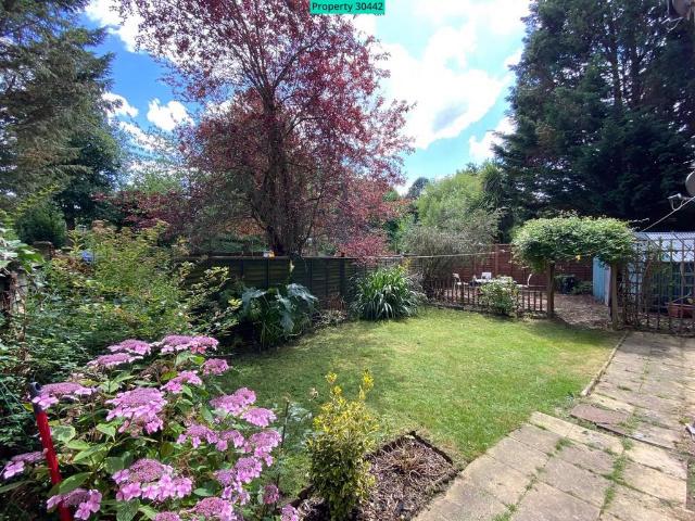 Brockill Crescent, London, SE4 2QB 3 bed apartment to rent £2,995 pcm £691 pw
