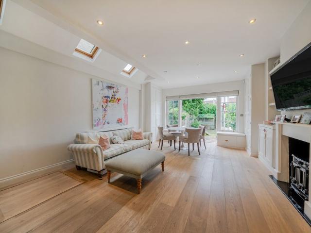 Brocklebank Road, Earlsfield, London, SW18