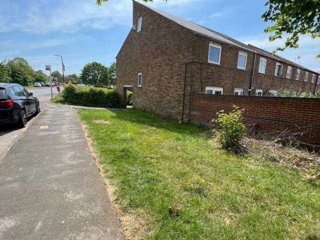 Brockles Mead CM19, 5 bed end terrace house to rent, £2,500 pcm | PrimeLocation