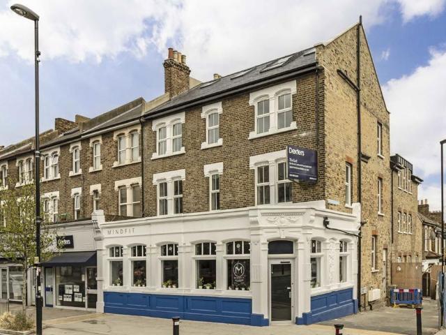 Brockley Road, London SE4 2 bed maisonette to rent £2,400 pcm £554 pw