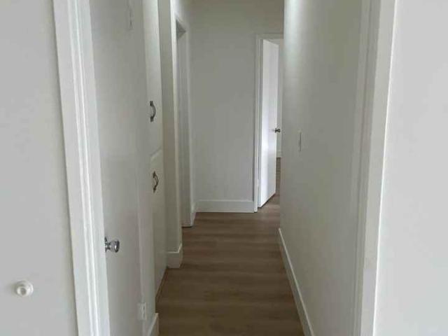 Brockton 05 LA 2 Bedroom Apartment for Rent at 1407 Brockton Ave, Los Angeles, CA 90025 West Los Angeles