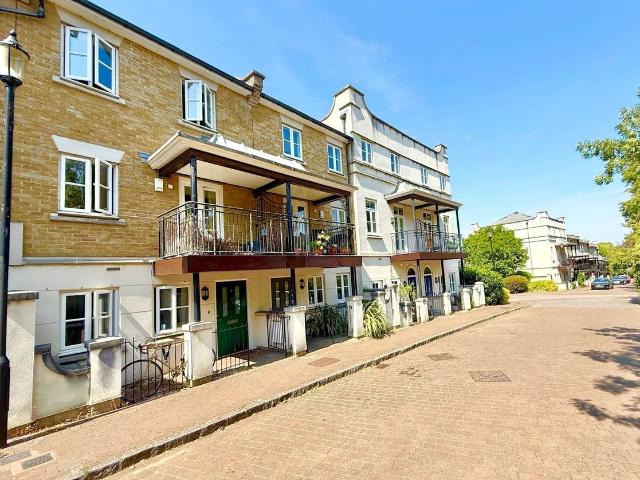 Brockwell Park Row, London SW2, 4 bed terraced house to rent, £4,800 pcm | PrimeLocation