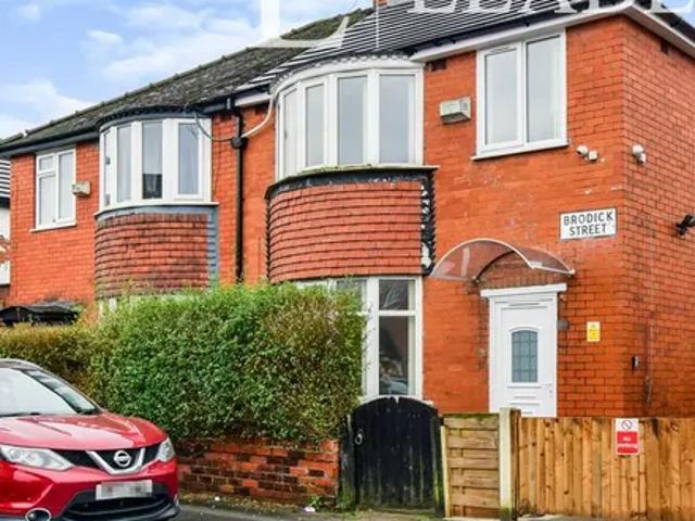 Brodick Street, Manchester, M40 9WL, United Kingdom | 3 bed duplex for rent #116540542 | Rentberry
