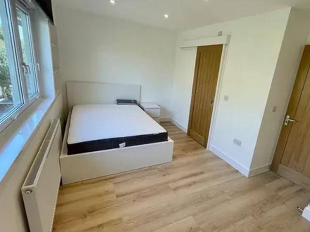 Brodie House, Brodie Street, London, SE1 5JP, United Kingdom | 1 bed apartment for rent #168165582 | Rentberry