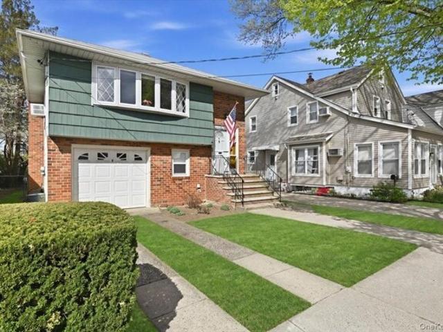Brokaw Ave, Floral Park, Home For Sale