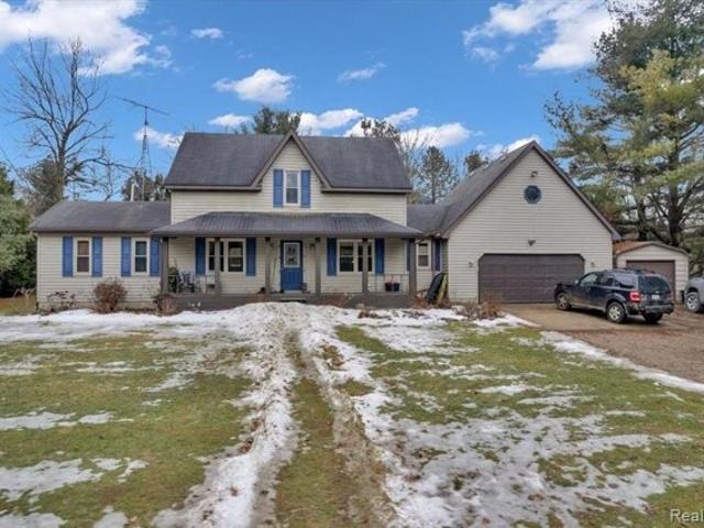 Broker Rd, Lapeer, Home For Sale