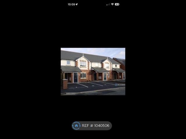 Bromborough Road, Wirral CH63, 2 bed flat to rent, £1,000 pcm | PrimeLocation