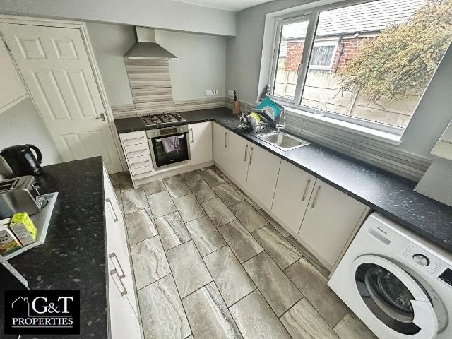 Bromford Lane, West Bromwich B70, Room to rent, £575 pcm | PrimeLocation