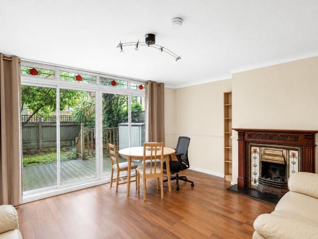 Bromfield Court, Jamaica Road SE16, 3 bed flat to rent, £3,200 pcm | PrimeLocation