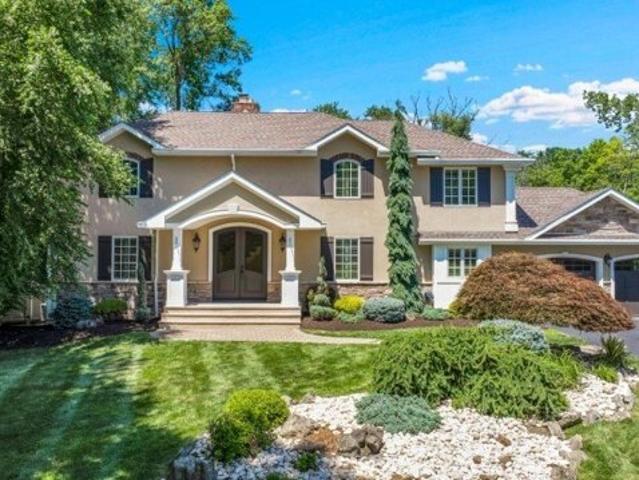 Bromley Ct, Montville Township, Home For Sale