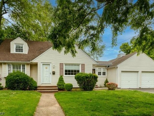 Bromley Pl, Nutley, Home For Sale