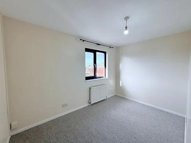 Brompton Close, Bestwood, Property for rent