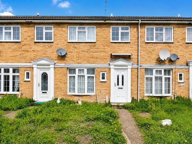 Brompton Close, Isleworth TW4, 3 bed property to rent, £2,250 pcm | PrimeLocation