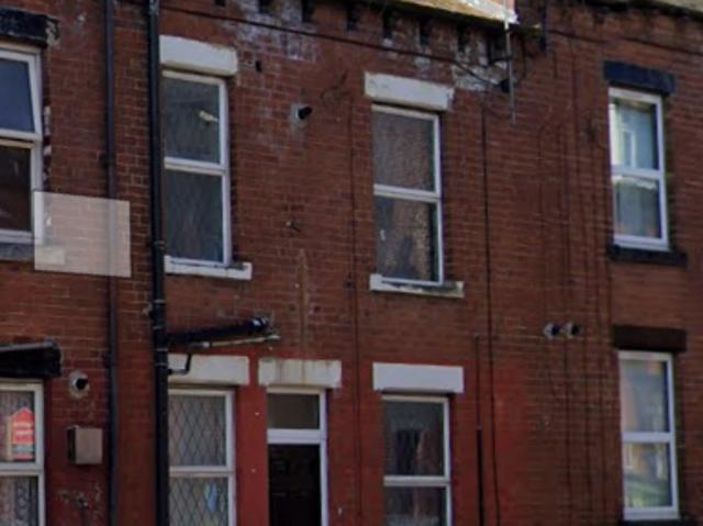 Brompton Grove, Leeds LS11, 2 bed terraced house to rent, £850 pcm | PrimeLocation