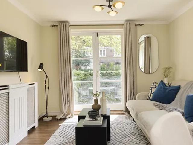 Brompton Park Crescent, London, SW6 1SX, United Kingdom | 2 bed house for rent #167595677 | Rentberry