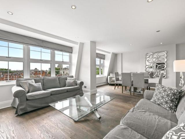 Brompton Road, London SW3, 2 bed flat to rent, £7,000 pcm | PrimeLocation