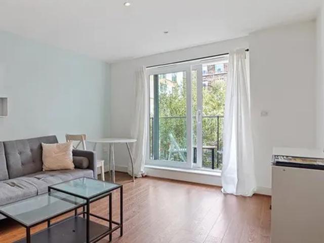 Bromyard Avenue, London, W3 7FE, United Kingdom | 1 bed apartment for rent #116878336 | Rentberry