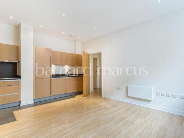 Bromyard House, Bromyard Avenue, Acton 2 bed apartment to rent £2,000 pcm £462 pw