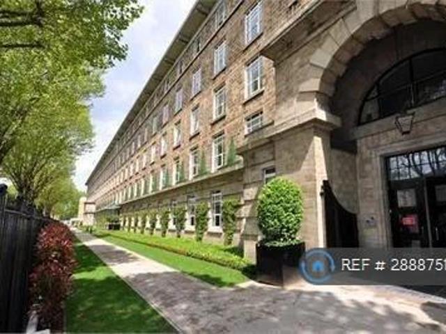 Bromyard House, London, W3 2 bed flat to rent £2,250 pcm £519 pw