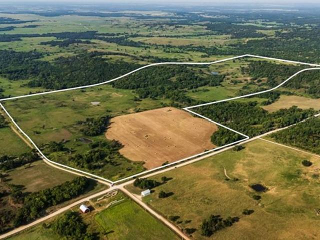 Bronco Rd, Peru, KS 67360