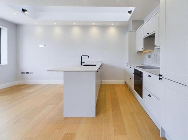 Brondesbury Park, Nova House, 1 Bedroom Flat