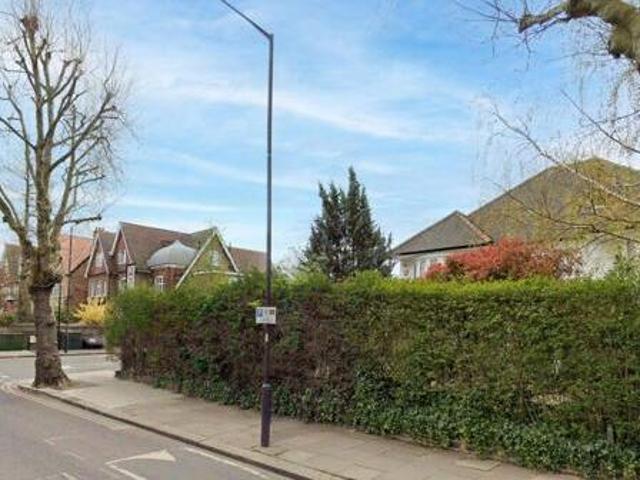Brondesbury Park, London, 6 Bedroom House