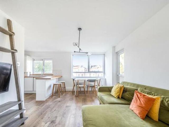 Brondesbury Road, London, 1 Bedroom Flat